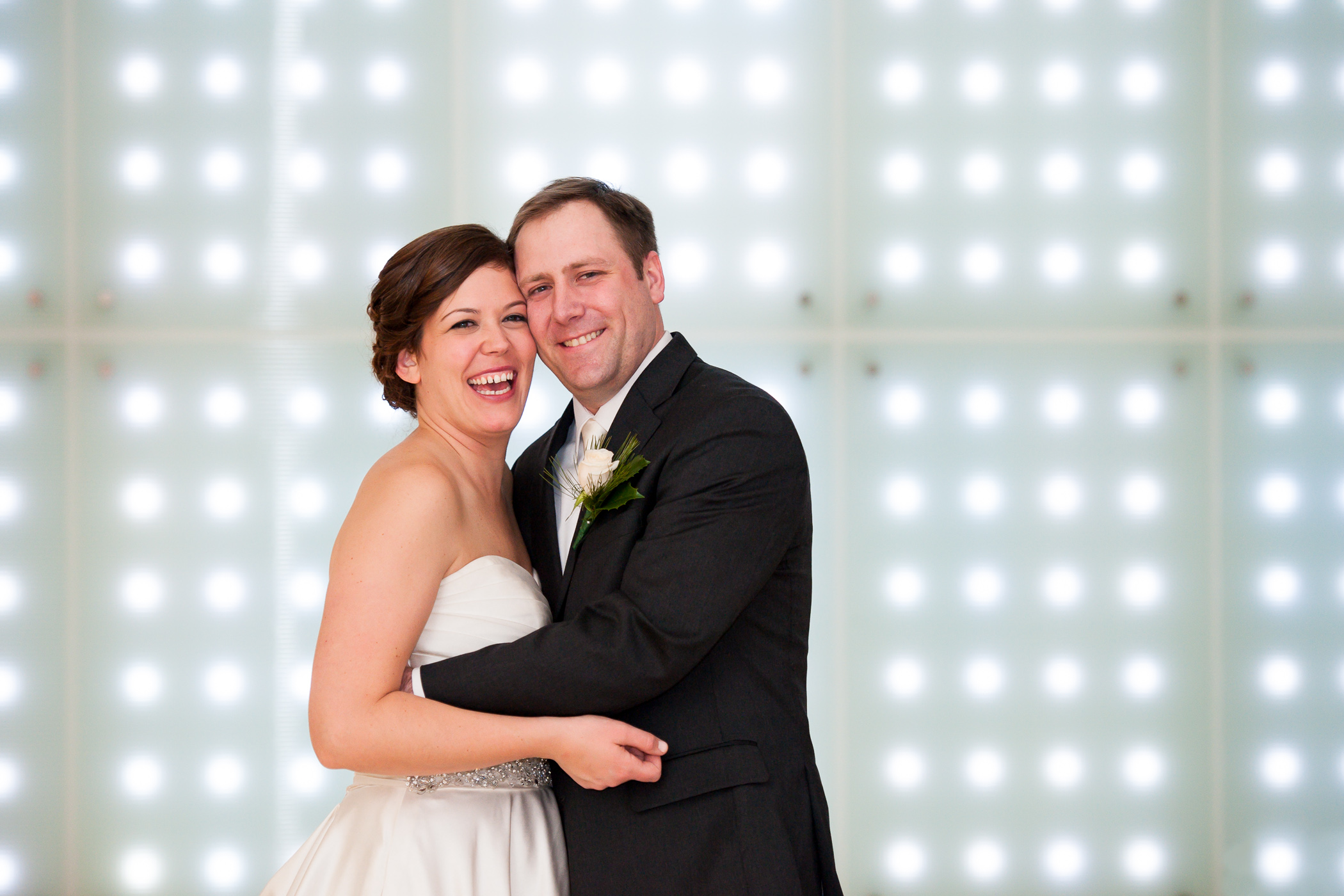 Courtney + Hunter - Cira Centre Philadelphia Wedding Photographer ...